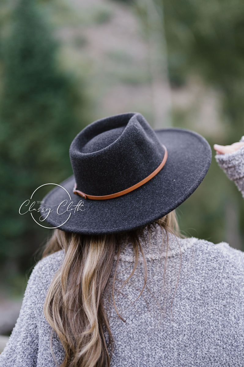 Wool Blend Wide Brim Hat w/ Belt - Black RTS – The Classy Cloth